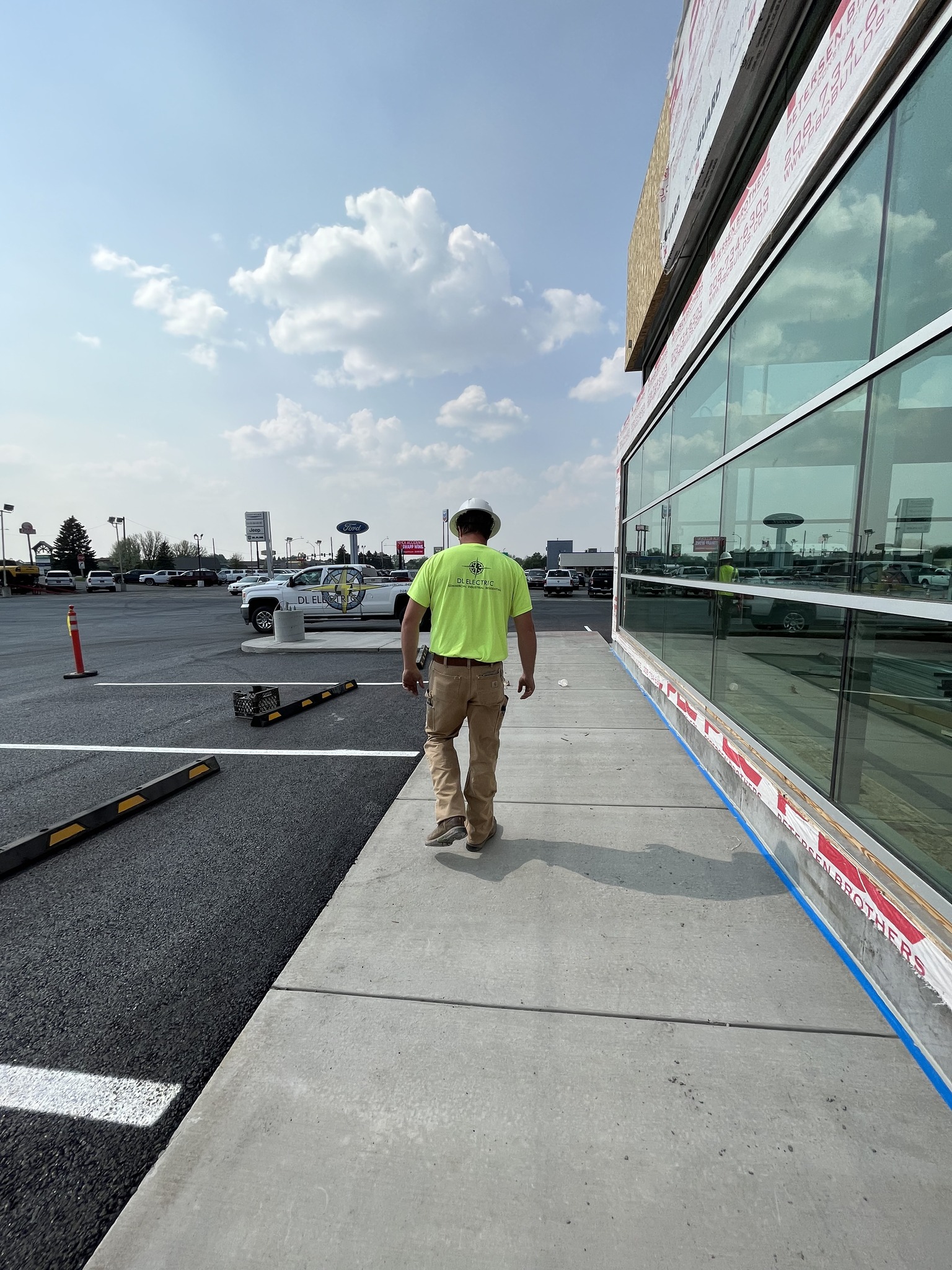 Careers – DL ELECTRIC